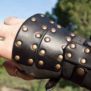 Rawhide Bracers With Handguards - DIGITAL PDF PATTERN - Etsy