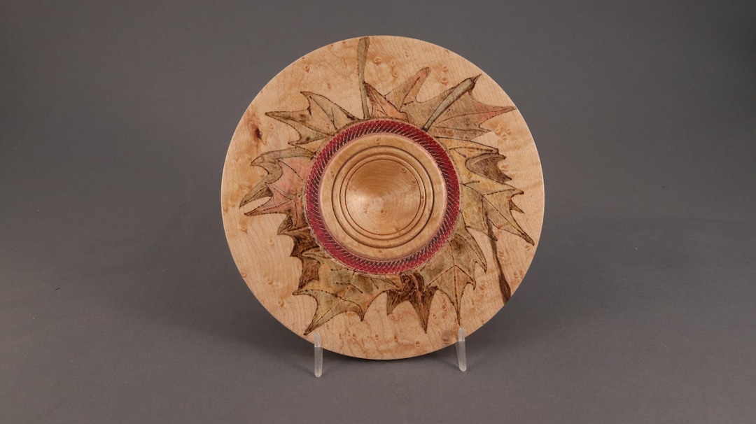Maple Leaf Bowl With Pyrography (II 42) - Etsy