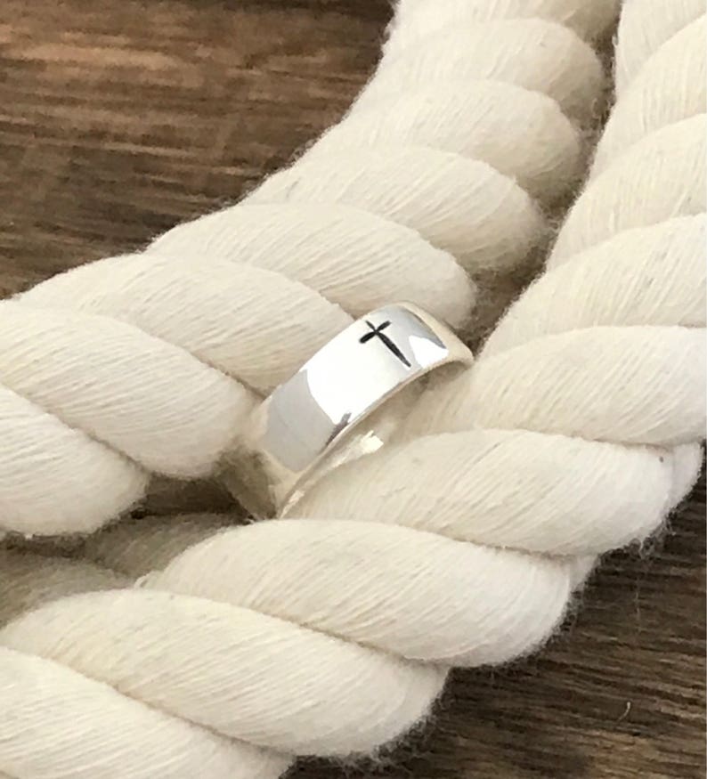 Sterling Silver Cross Ring / Silver Cross Band / Promise Ring - Etsy