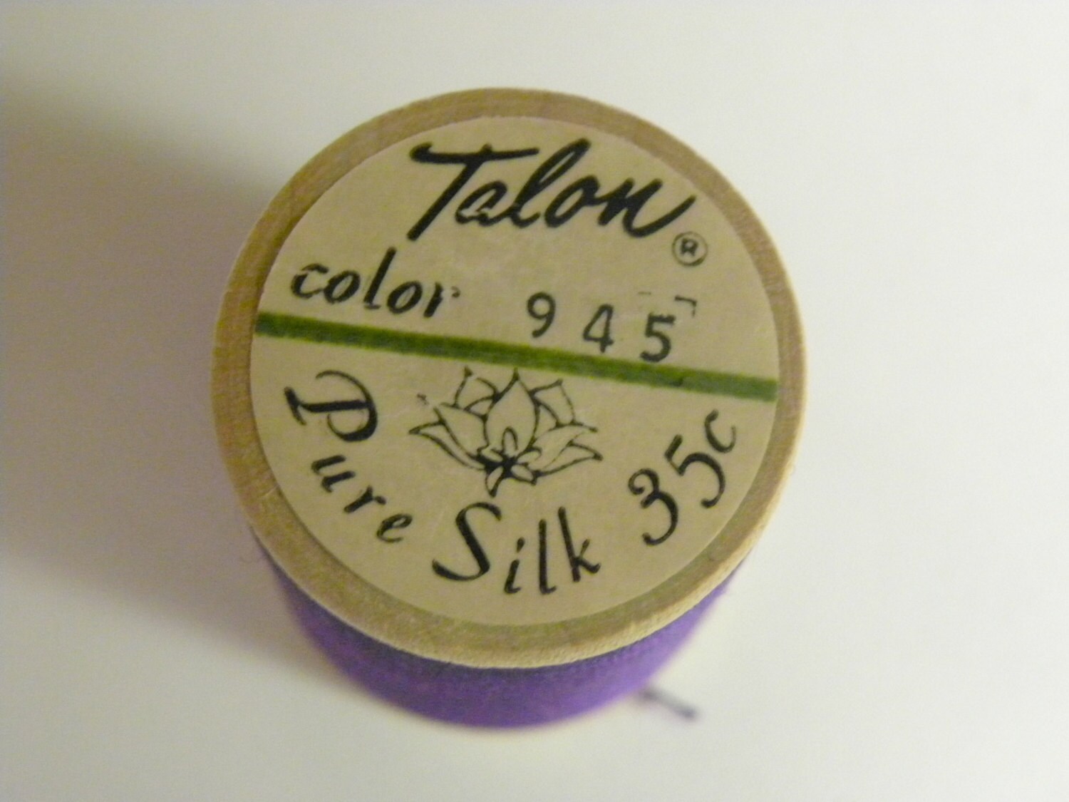 Vintage Talon Pure Silk Hand Sewing Embroidery Thread 100 Yd. Wooden ...