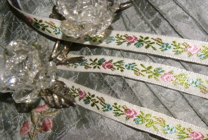 1 Yd of Vintage Victorian French Floral and Vine Rayon Ribbon Trim 3/8 ...