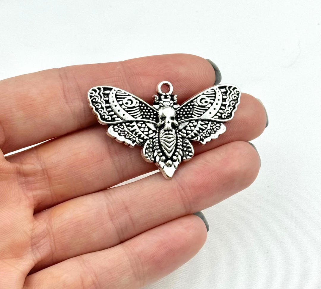 1 Silver Moth Charms/ Insect Charms/ Deaths Head Moth Charm/ Gothic ...