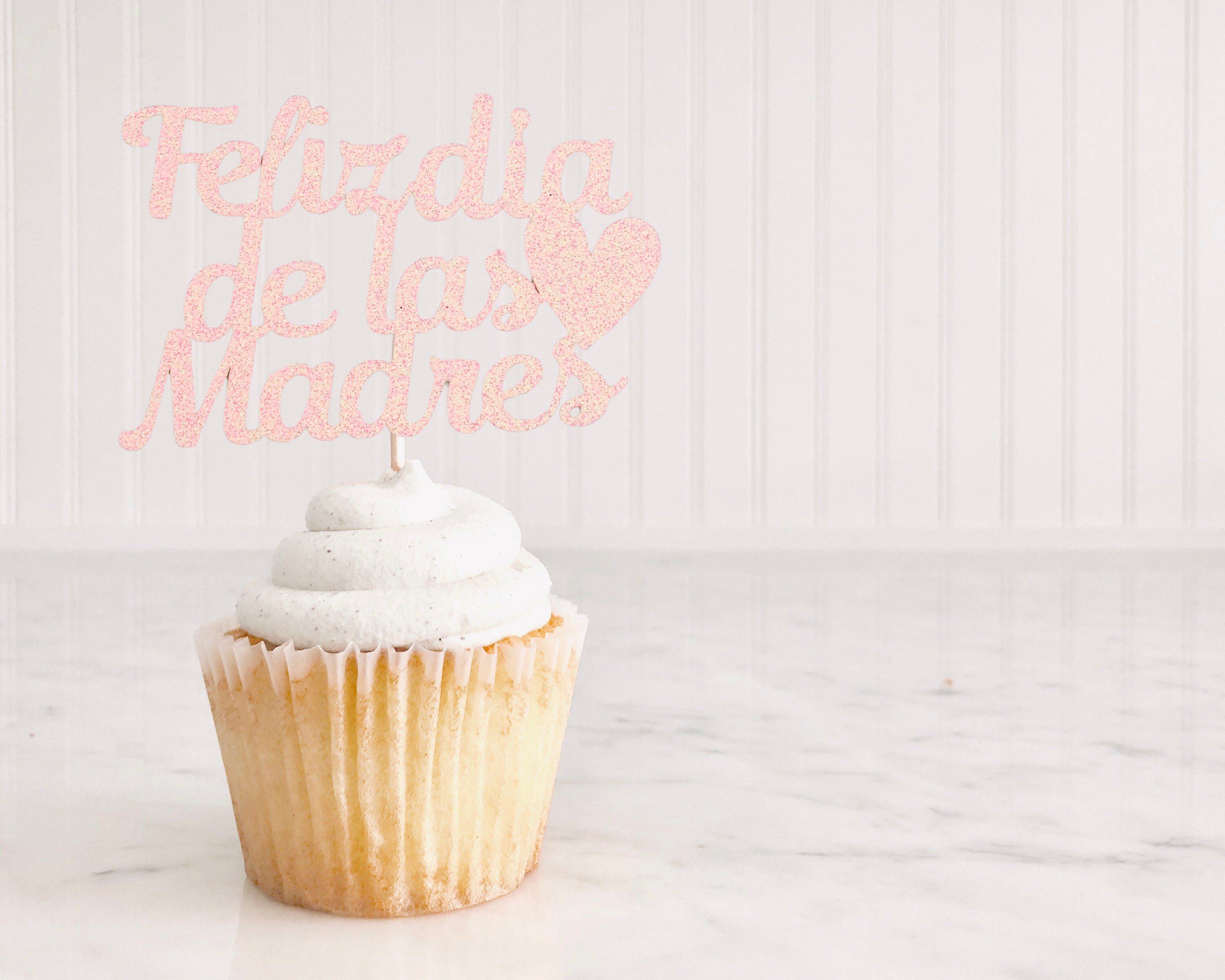 Feliz Dia De Las Madres Cupcake Toppers/ Happy Mother’s Day Decor/ #1 ...