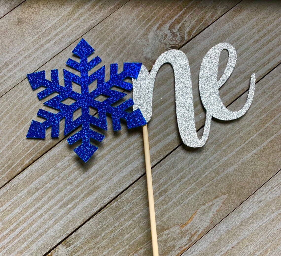 Snowflake ONE Cake Topper/ Snowflake Centerpiece/ Winter - Etsy