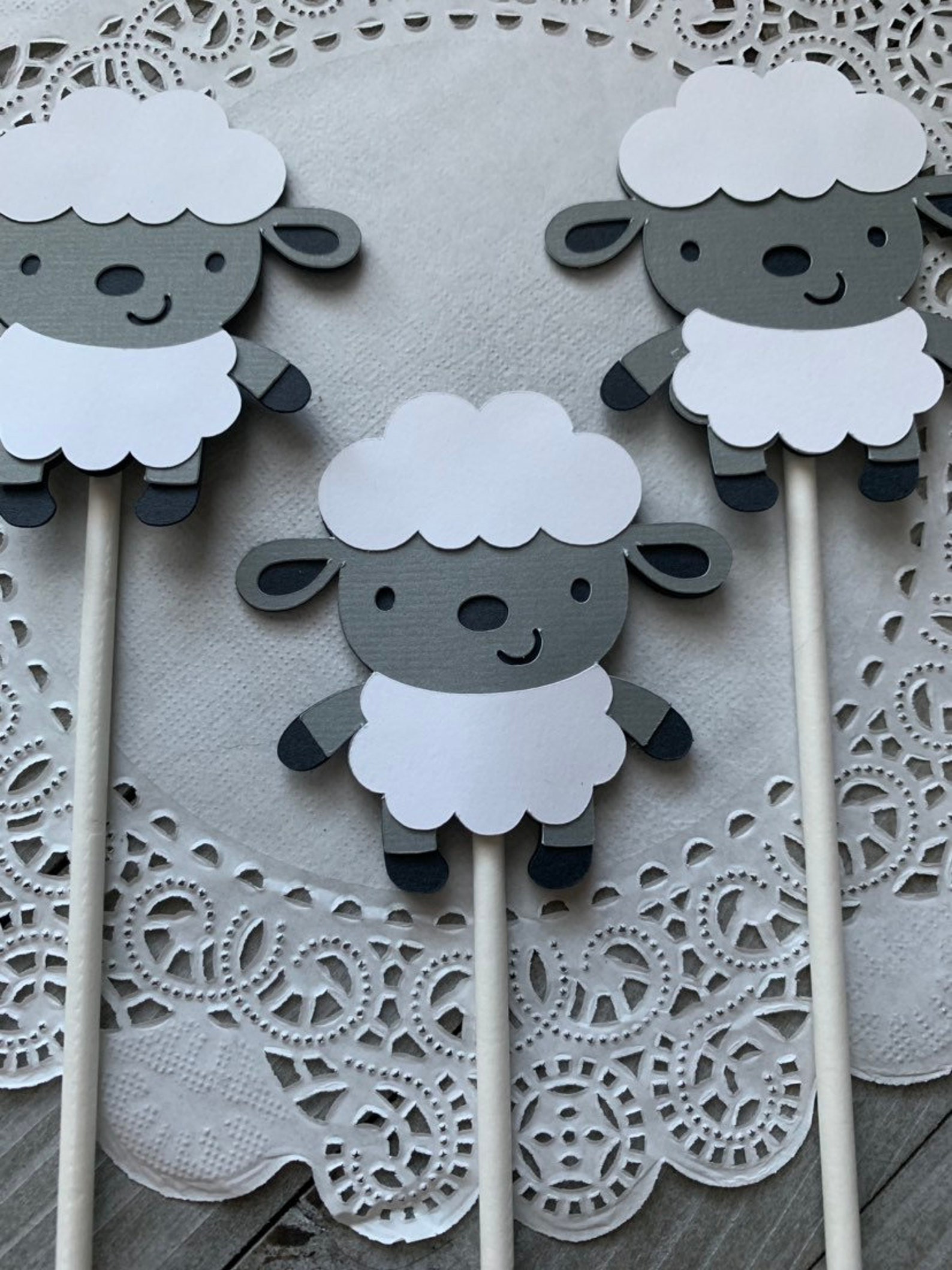 12 Baby Sheep Cupcake Toppers Farm Animal Party Sheep - Etsy