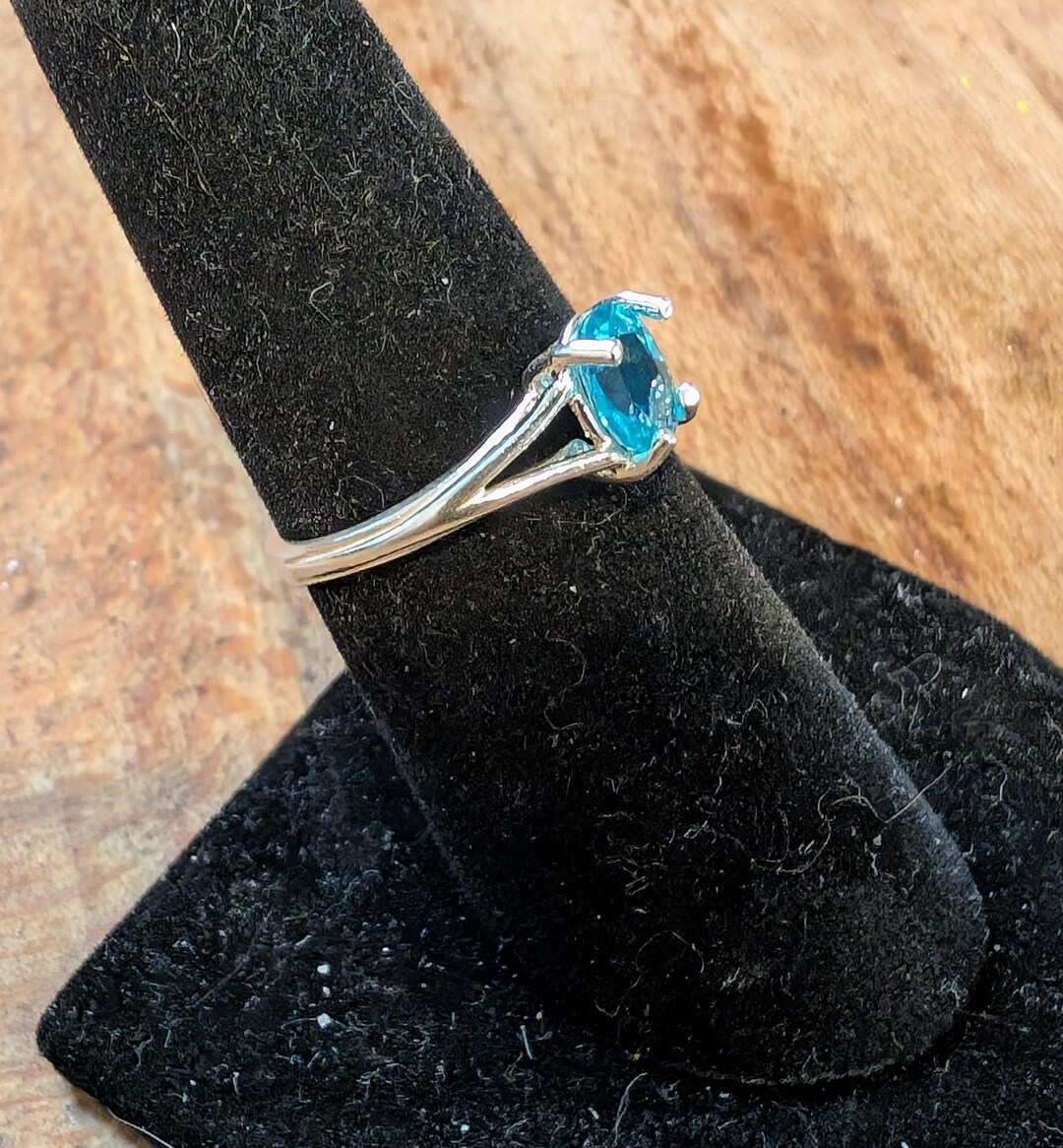 Swiss Blue Topaz Solitaire Set in Sterling Silver, Size 7 - Etsy