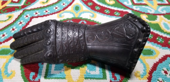 Vintage Nice Heavy Cast Iron Medieval Knight's Gauntlet | Etsy