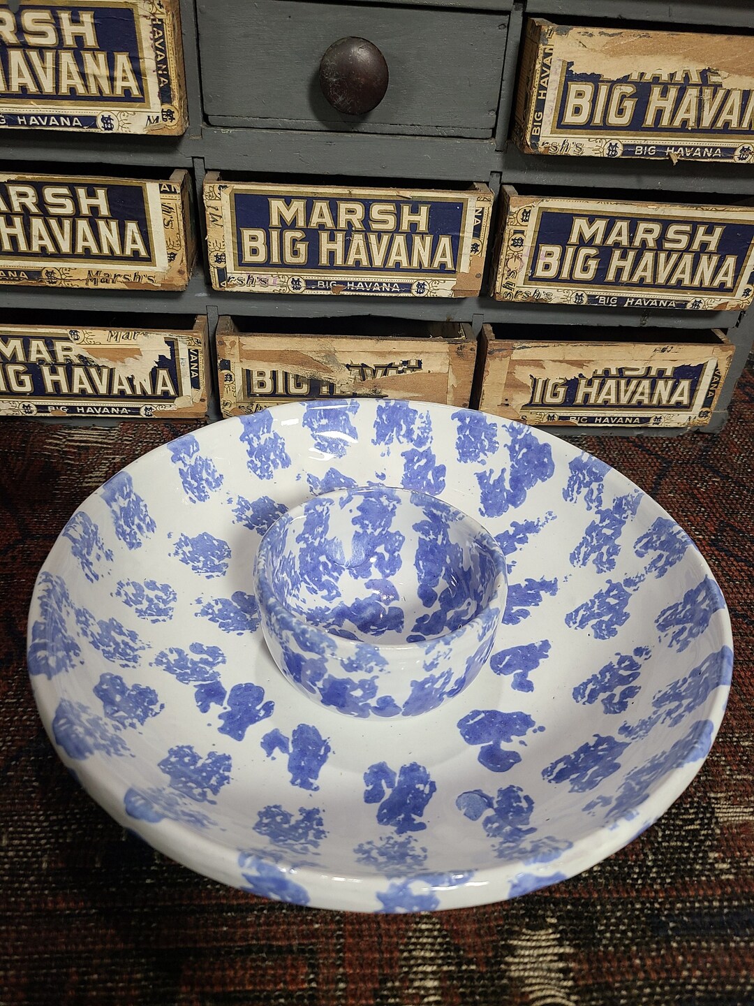 Pretty Vintage Beautiful Bybee Blue Over White Spongeware Primitive ...