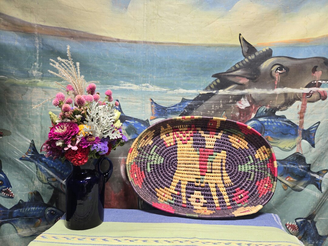 Vintage Large Oval Gorgeous Colorful 1950's Era Mexican Oval Coiled ...