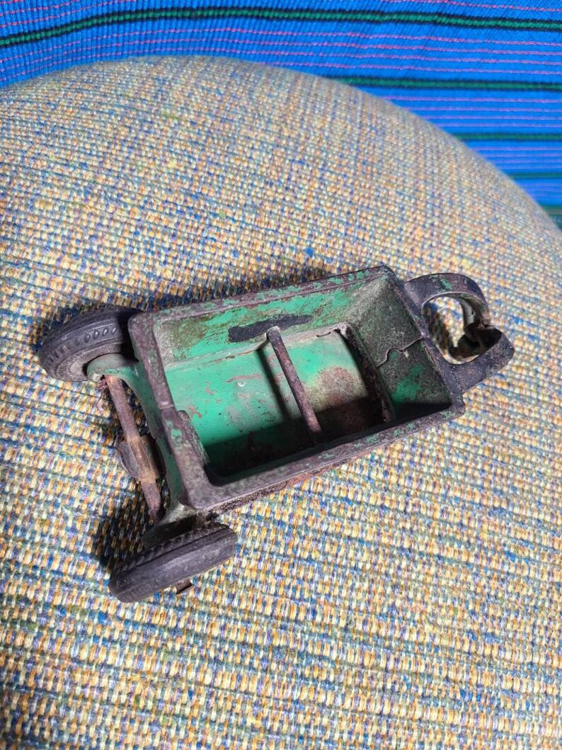 Antique 1940's Green Cast Iron Arcade Balloon 2660 Dumping Trailer ...