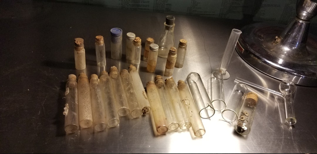 Assorted Lab Glass Huge Lot of 27 Pieces Scientific Glass Chemistry ...