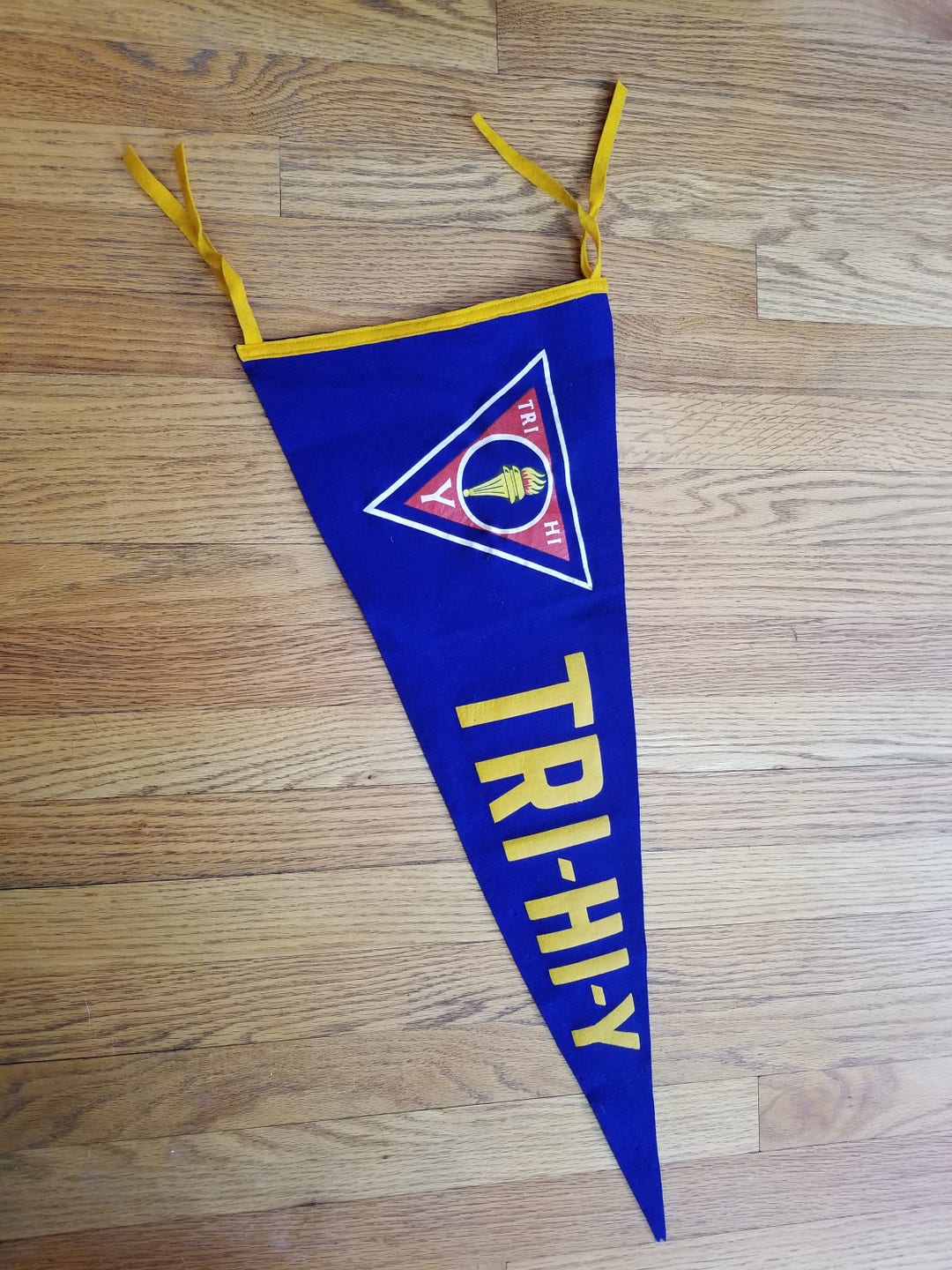 Rare Vintage Circa 1940's Yellow Over Royal Blue Tri-hi-y Picture Felt ...