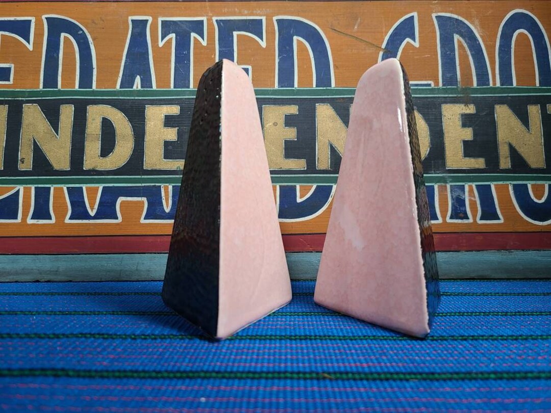 Set Rare Vintage Art Deco Artsy Ceramic Pale Pink and Grey Lustre ...