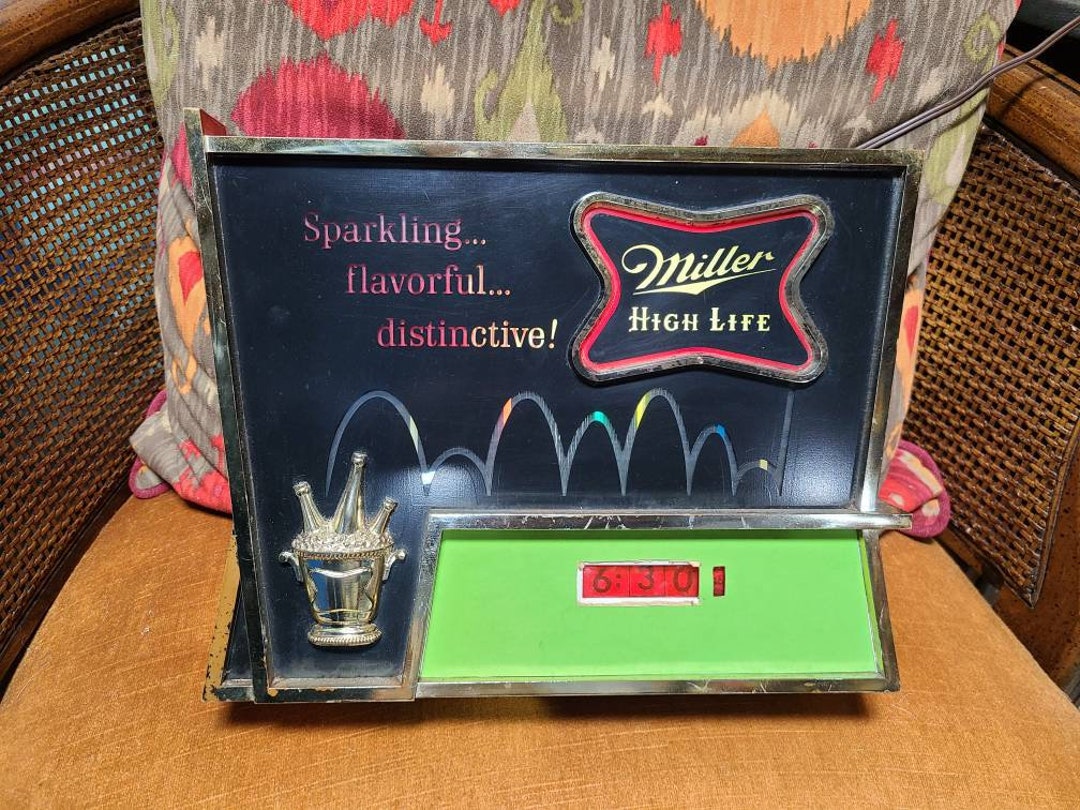 1960's Advertising Sparkling Flavorful Distinctive Miller Life Bouncing ...