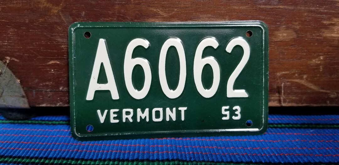 Vintage 1953 Tin Mini License Plate Vermont VT State Souvenir Wheaties ...
