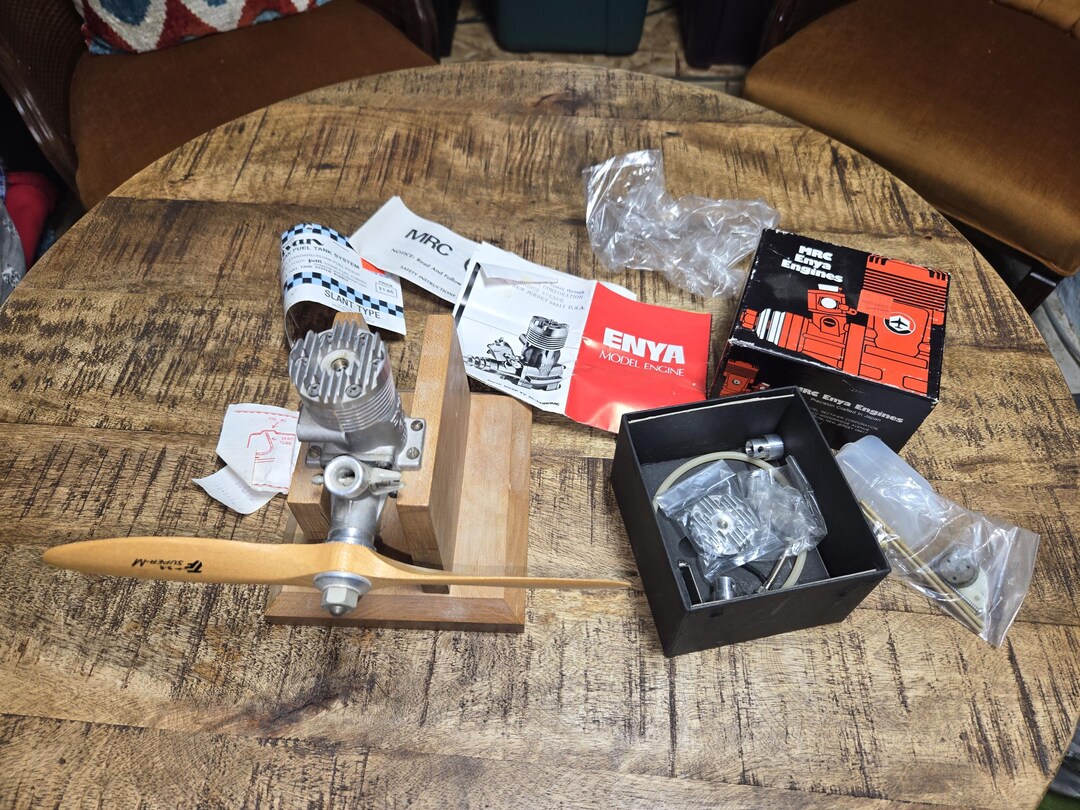 Vintage K&B .61 RC Control Line Engine for Model Airplane Model 6525 ...