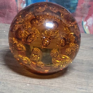 Vintage Hand Blown Beautiful Art Glass Globe Paperweight Amber Bubble ...