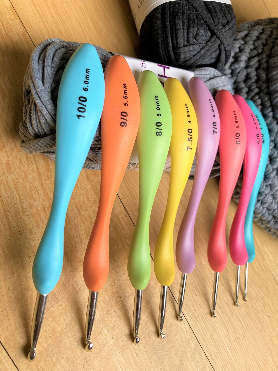 Set of 8 Rainbow, Ergonomic Crochet Hooks. Crochet Hooks. - Etsy