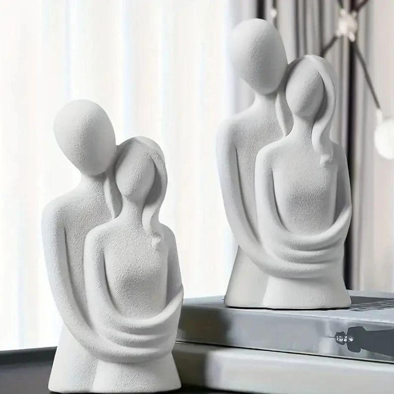 Ceramic Embrace Sculpture, Minimalist Couple Statue, Modern Home Decor ...