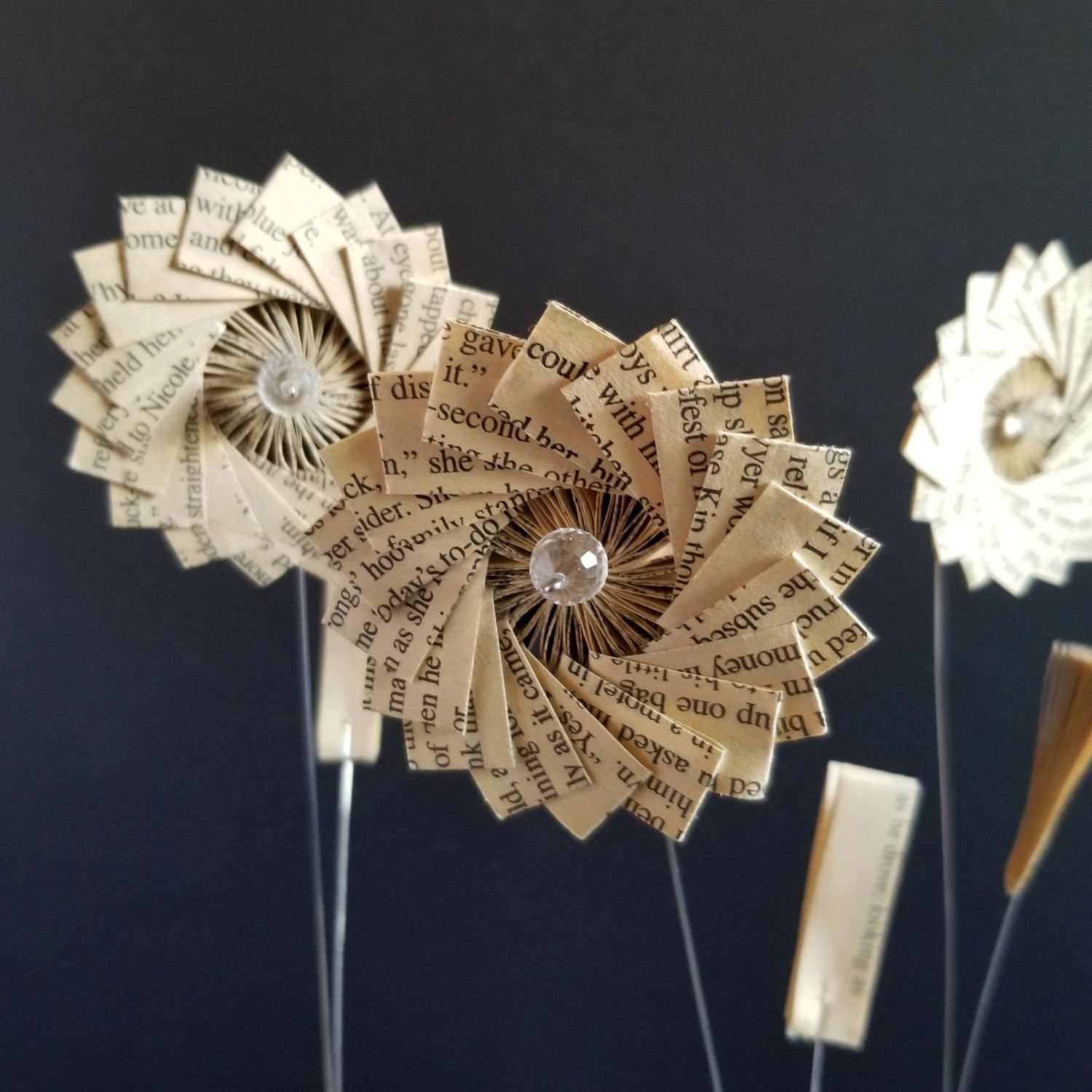Paper Cog Flower Sculpture Recycled Book Paper Art Sculpture - Etsy.de