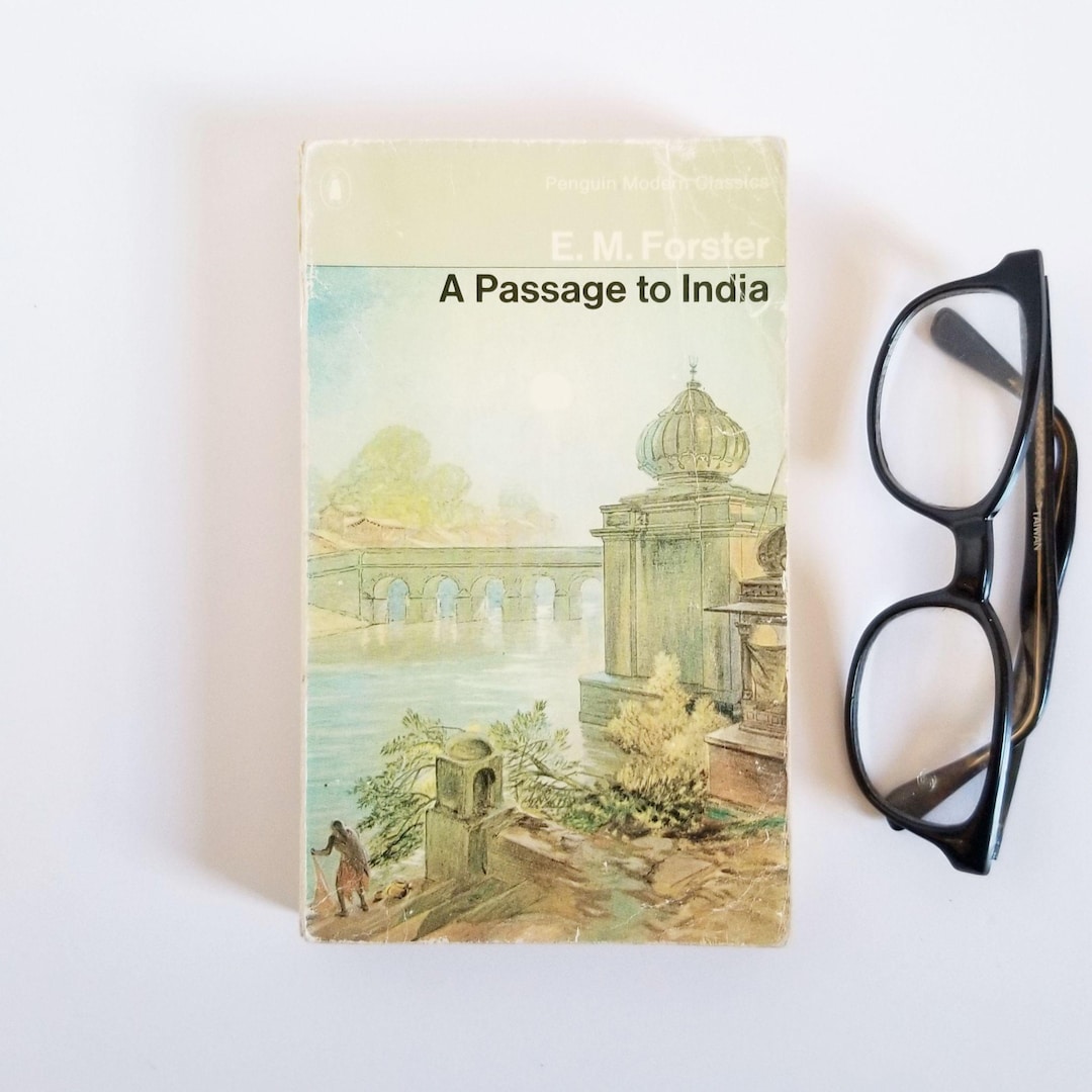 A Passage to India - E M Forster - Vintage 70s Paperback Book - Penguin ...