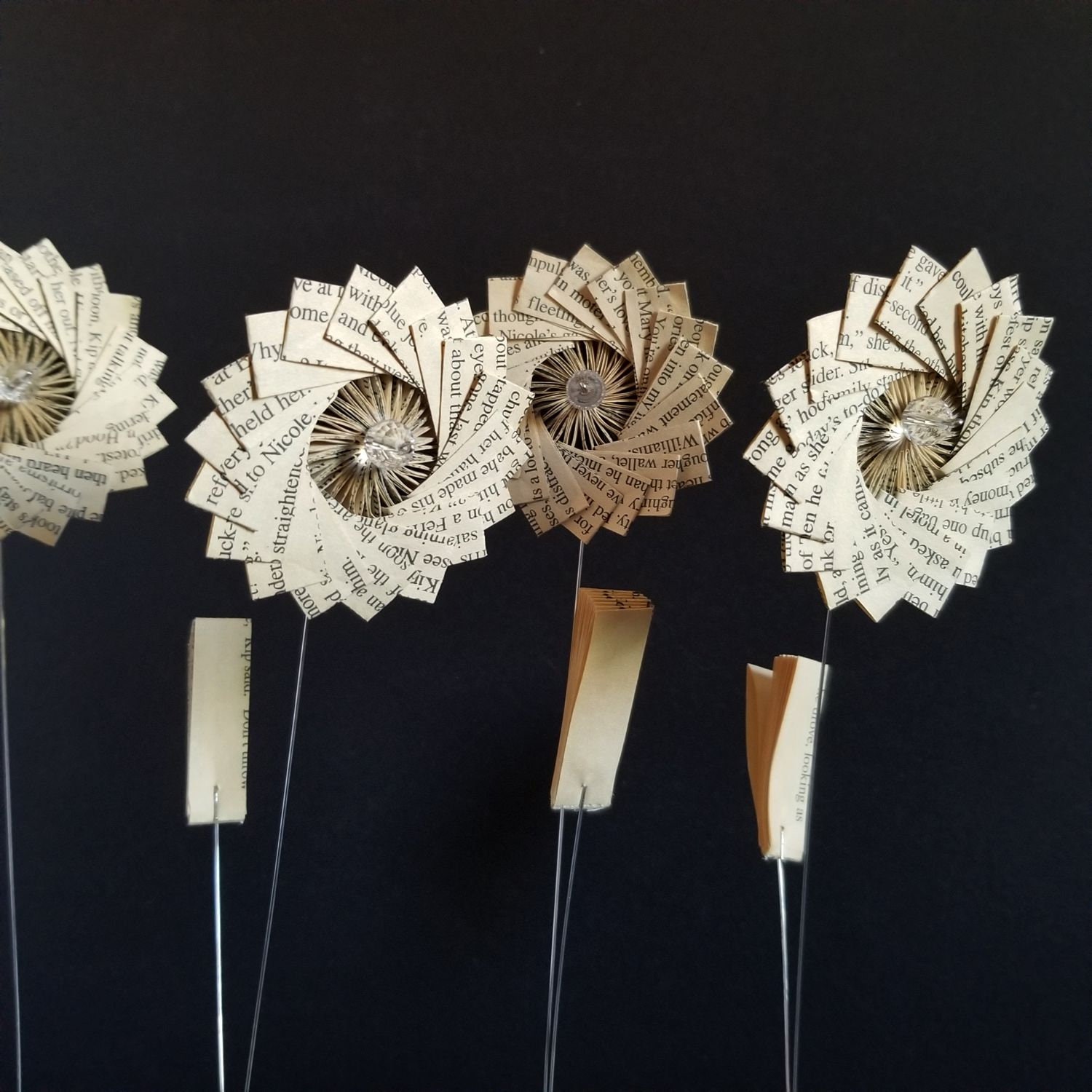 Paper Cog Flower Sculpture Recycled Book Paper Art Sculpture - Etsy.de