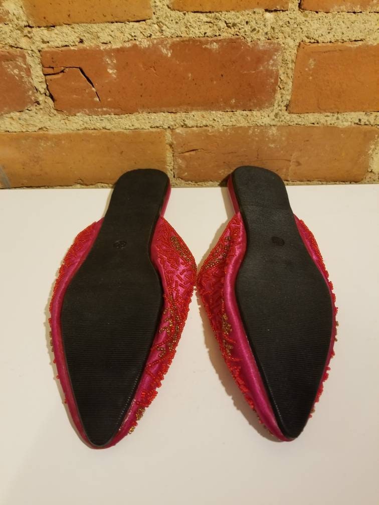 HOT PINK MULES // Vintage Beaded Ethnic Moroccan Slip on Flats Preppy ...