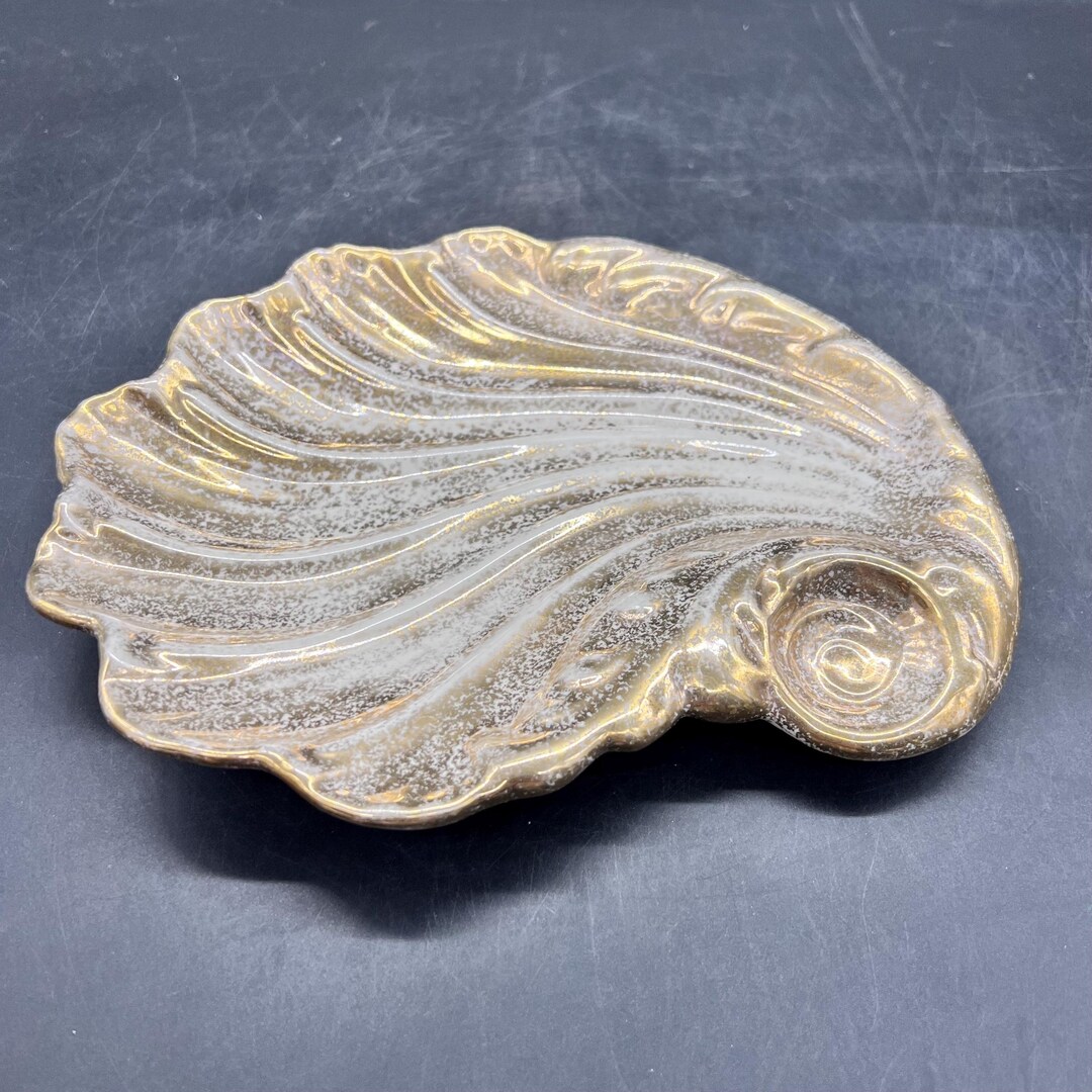 MCM California Pottery Modernist Ceramic Shell White With Gold Leaf ...