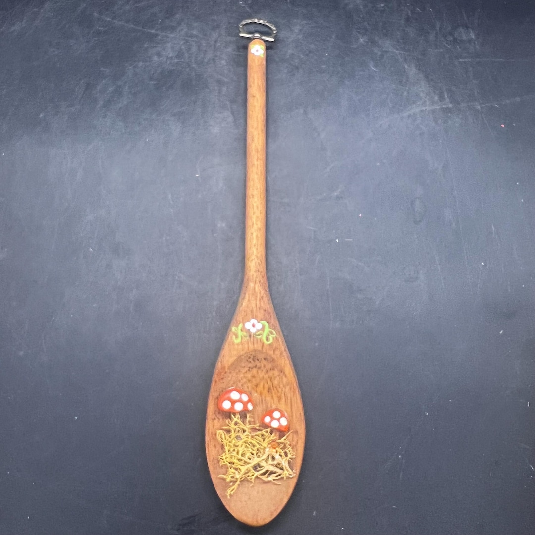 Vintage Decorated Wooden Spoon Wall Decor Spotted Mushroms 10” FREE ...