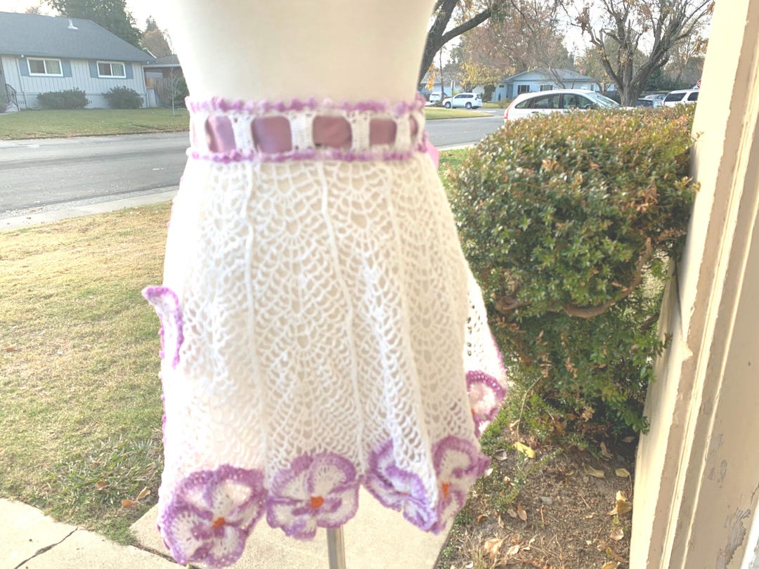 Vintage Aprons 3 Designs Your Choice Black Poodle Organza or White and ...