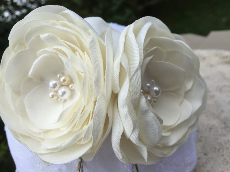 Ivory Bridal Flower Brooch OR Hair Clip Bridal Flower Hair - Etsy