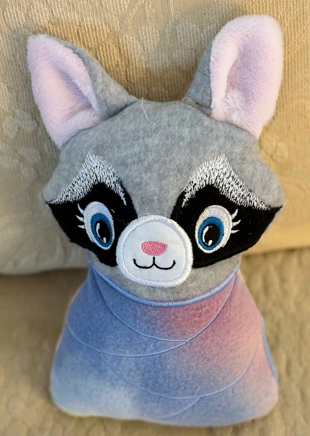 Raccoon Stuffie, Soft Toy, Sewniqboutiq, Made to Order, - Etsy