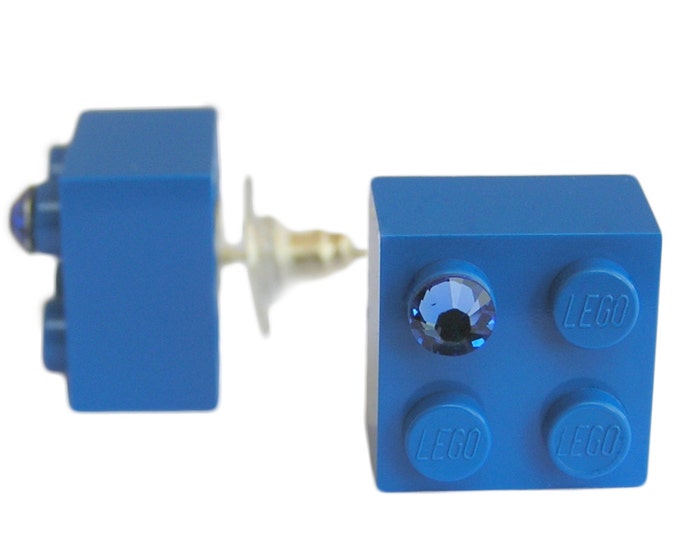 Dark Blue LEGO® Brick 2x2 With a Blue SWAROVSKI® Crystal on a Silver ...