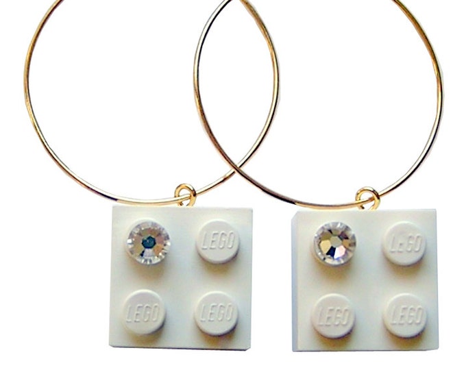 White LEGO® Brick 2x2 With a diamond Color SWAROVSKI® Crystal on a ...