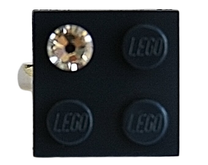 Navy Blue LEGO® Brick 2x2 With a ‘diamond’ Color SWAROVSKI® Crystal on ...