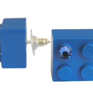 Dark Blue LEGO® Brick 2x2 With a Blue SWAROVSKI® Crystal on a - Etsy Israel