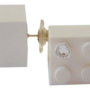 White LEGO® Brick 2x2 With a 'diamond' Color SWAROVSKI® Crystal on a ...