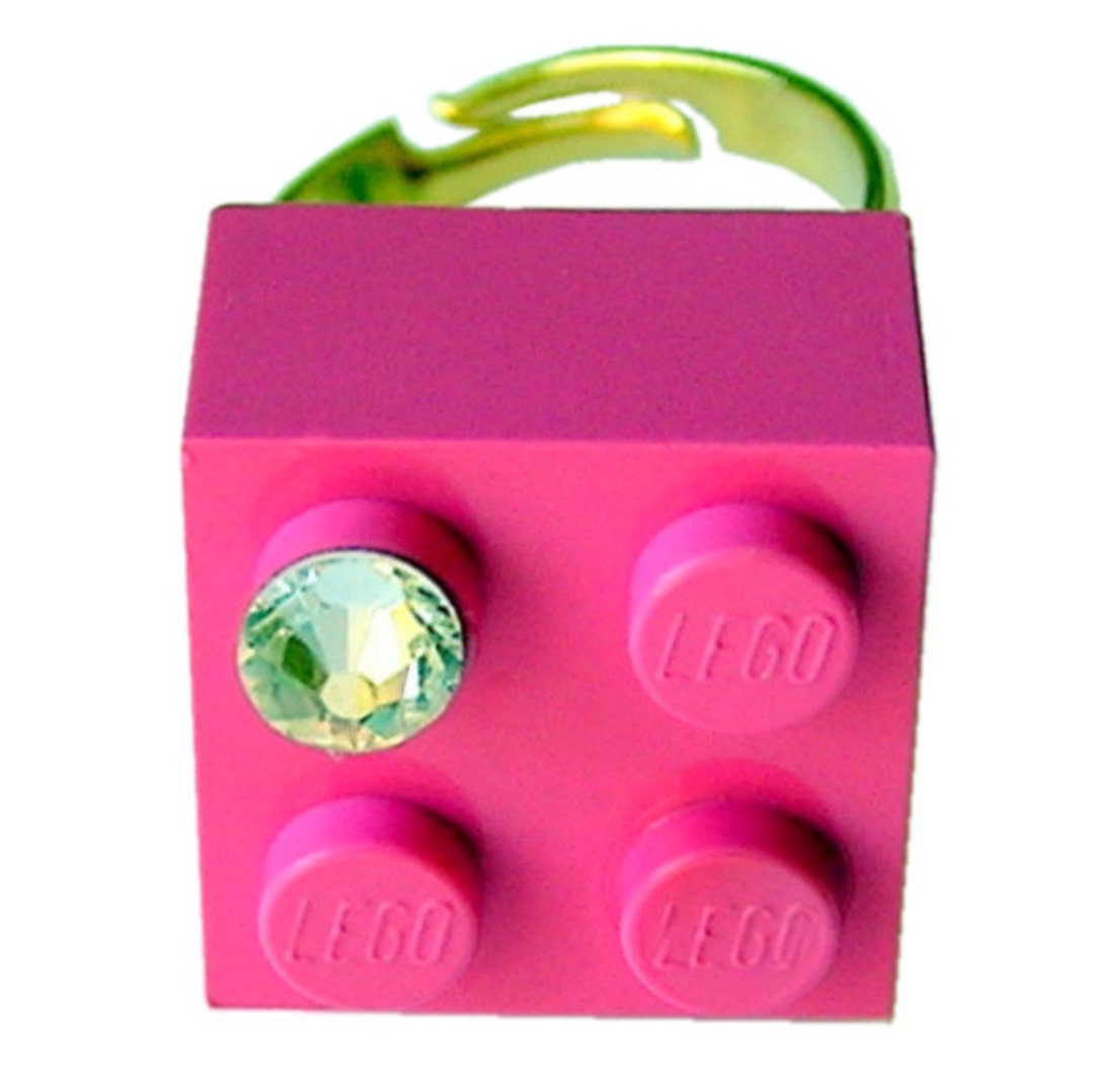 Dark Pink LEGO® Brick 2x2 With a diamond Color SWAROVSKI® Crystal on a ...