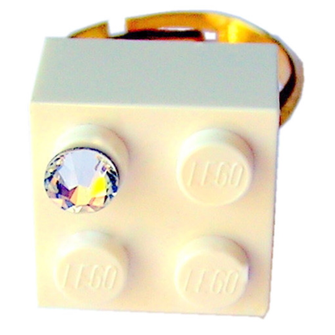 White LEGO® Brick 2x2 With a ‘diamond’ Color SWAROVSKI® Crystal on a ...