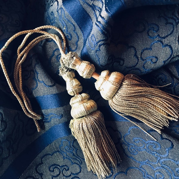 Metallic Tassels - Etsy