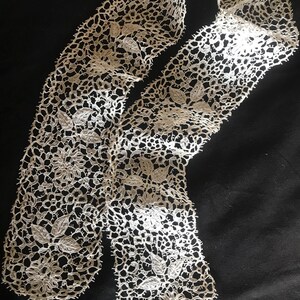 Irish Lace Lappet Carrickmacross Exquisite Work Flowers Tiny Shamrocks ...