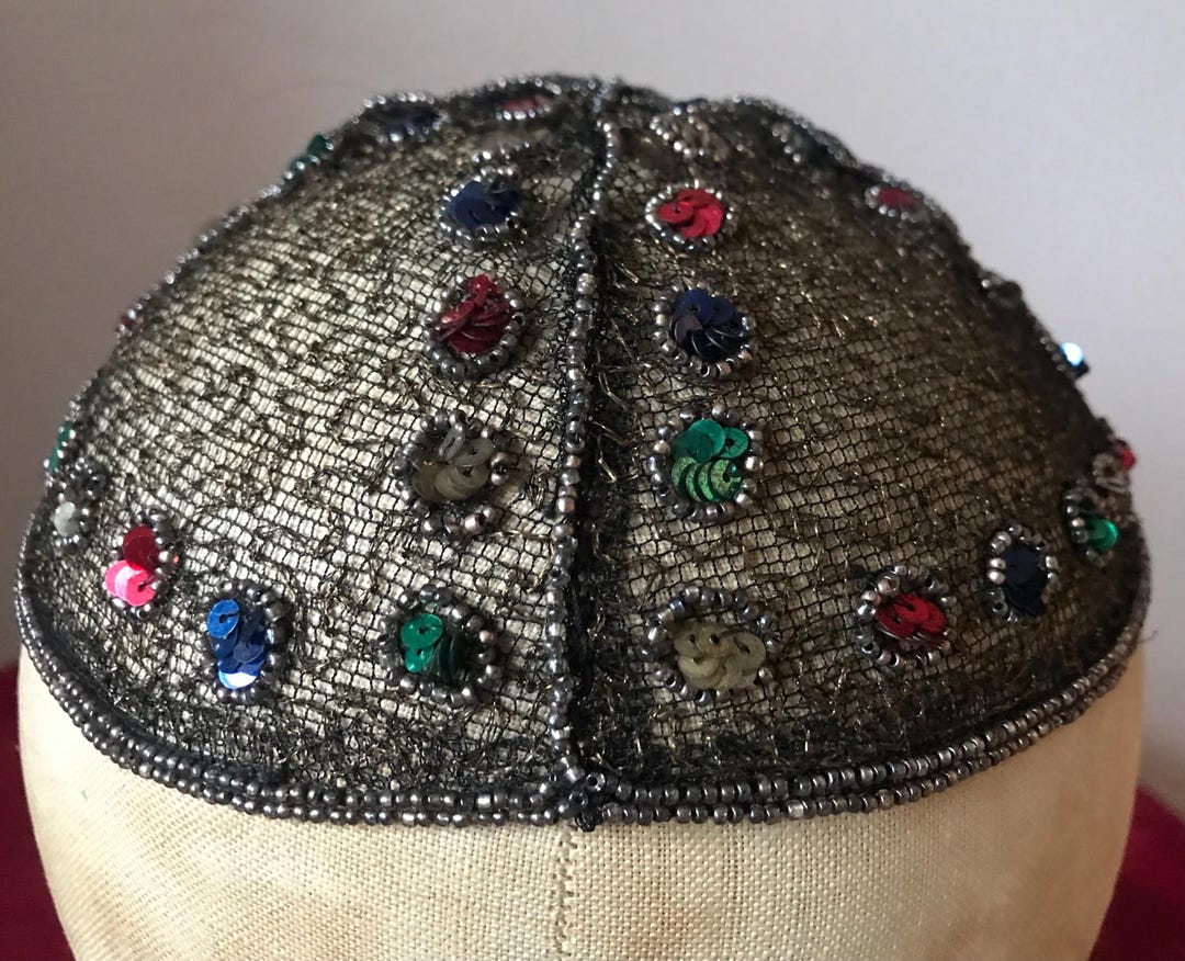 Beaded Sequin Skull Cap Gold Metal Embroidered Hat Roaring 20's Black ...