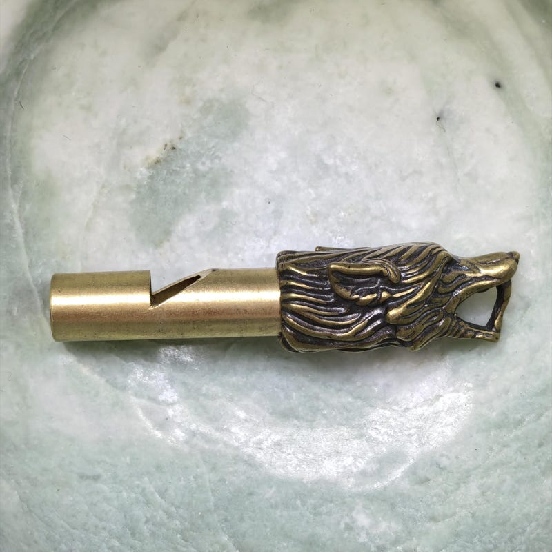 Wolf Pendant Keychain - Etsy