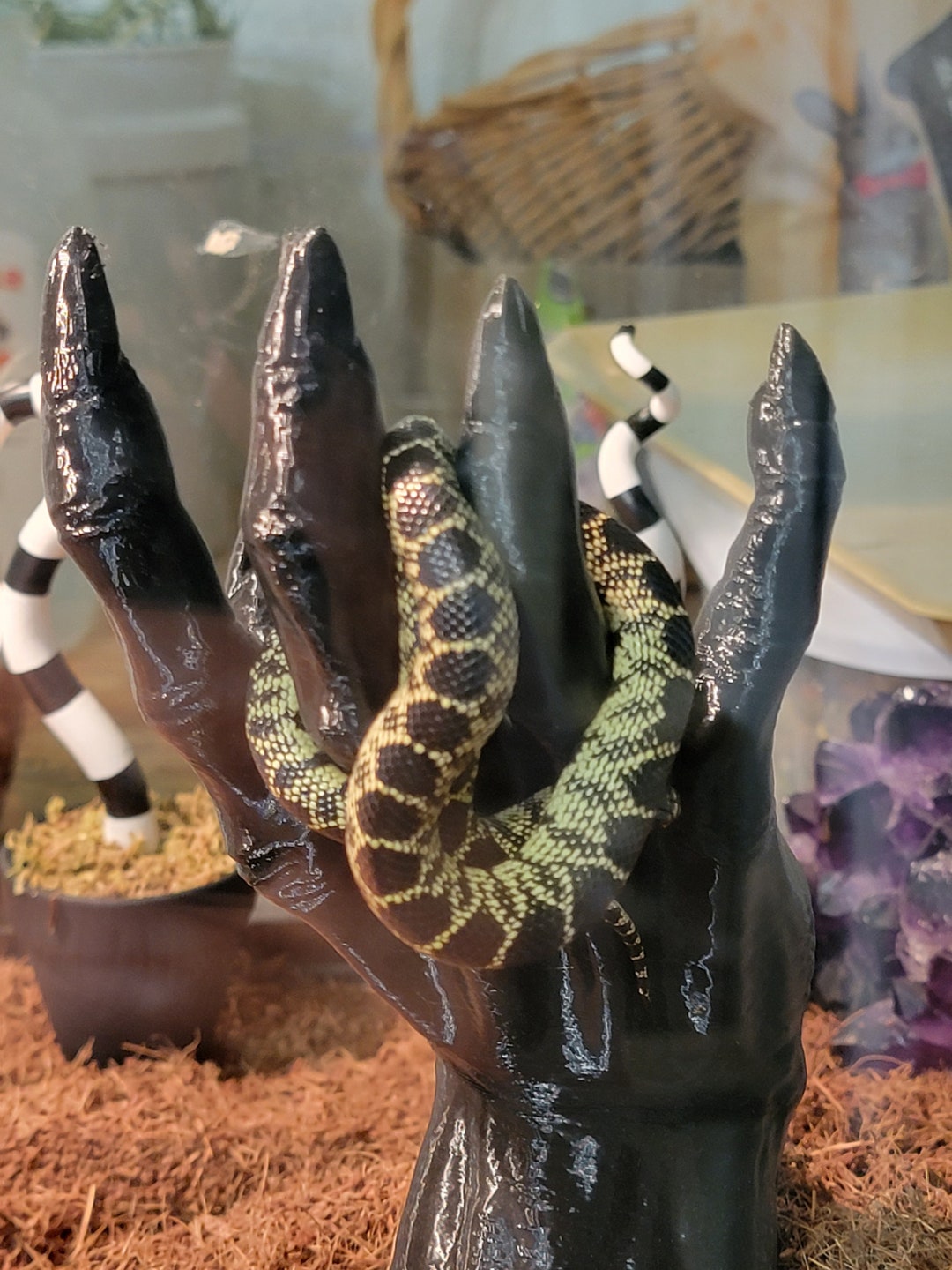 Scary Devil Demon LEFT Hand Reptile Tank Decoration Snake Climbing Tree ...