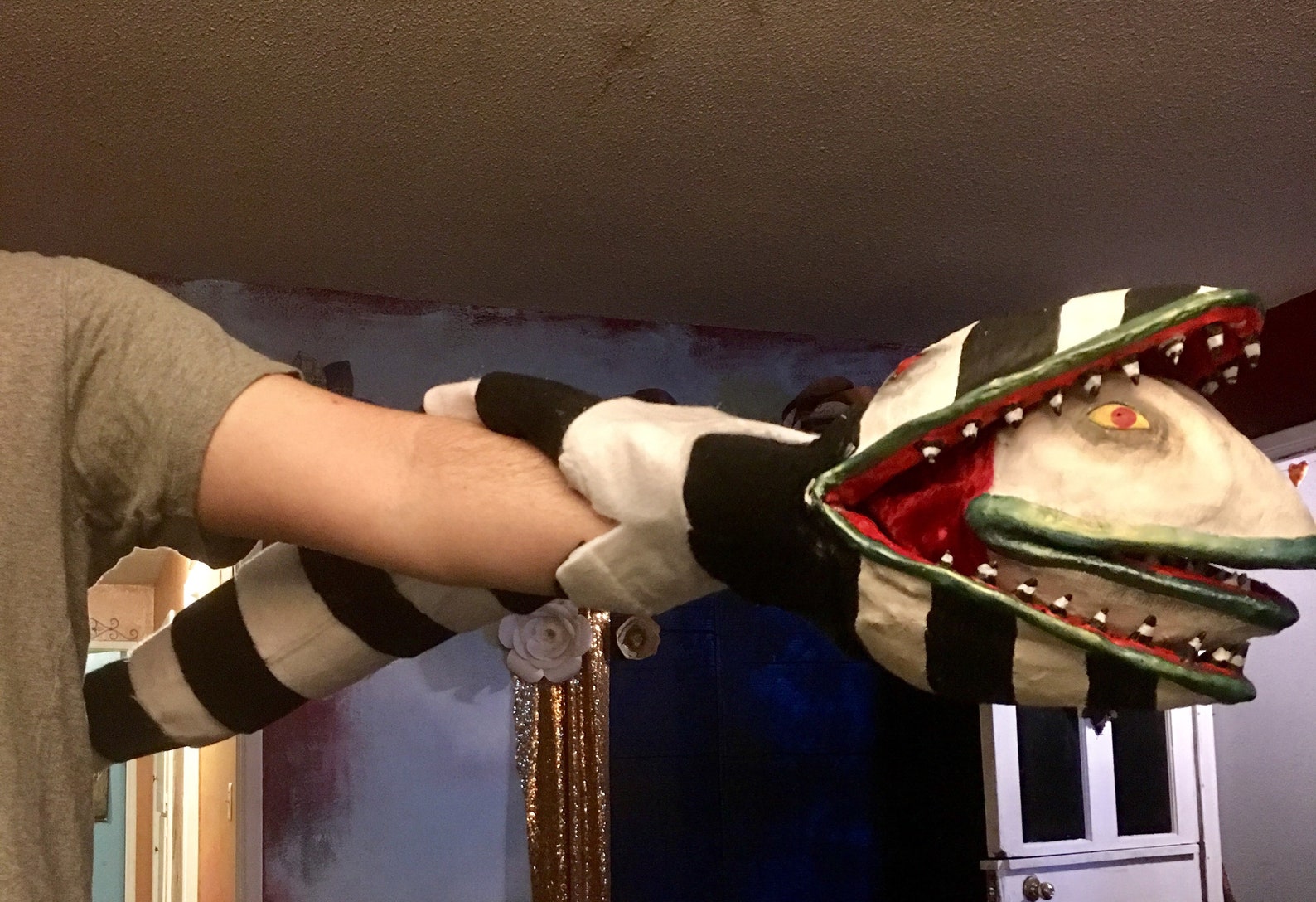 Beetlejuice Sandworm Hand/arm Puppet Great for Cosplay | Etsy