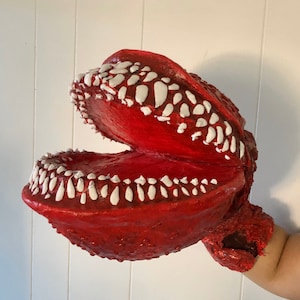 The Deadly Spawn Replica Hand Puppet. Working Puppet! Great Costume ...