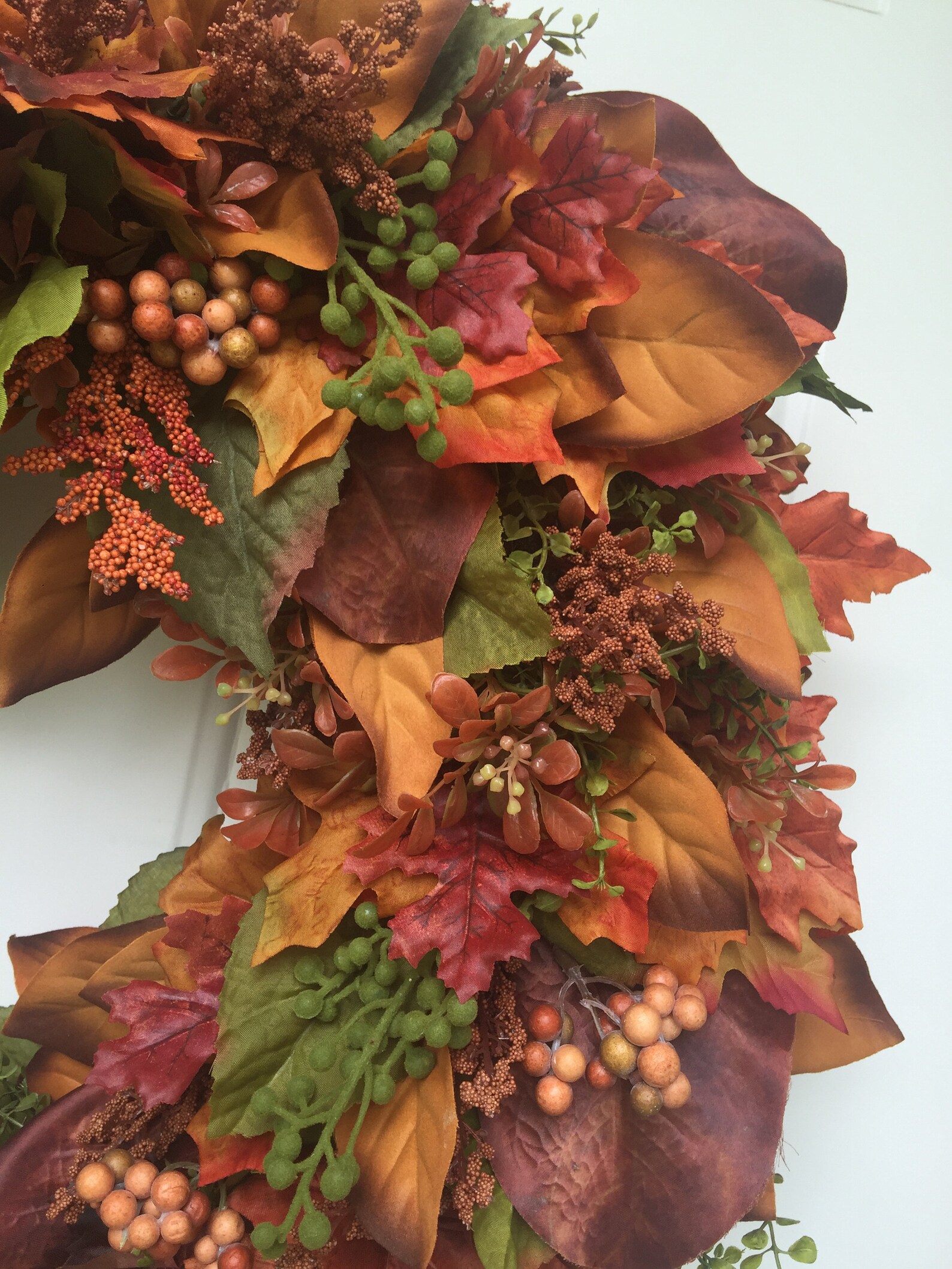 Sale Burnt Orange & Rust Berries and Leaves Wreath - Etsy