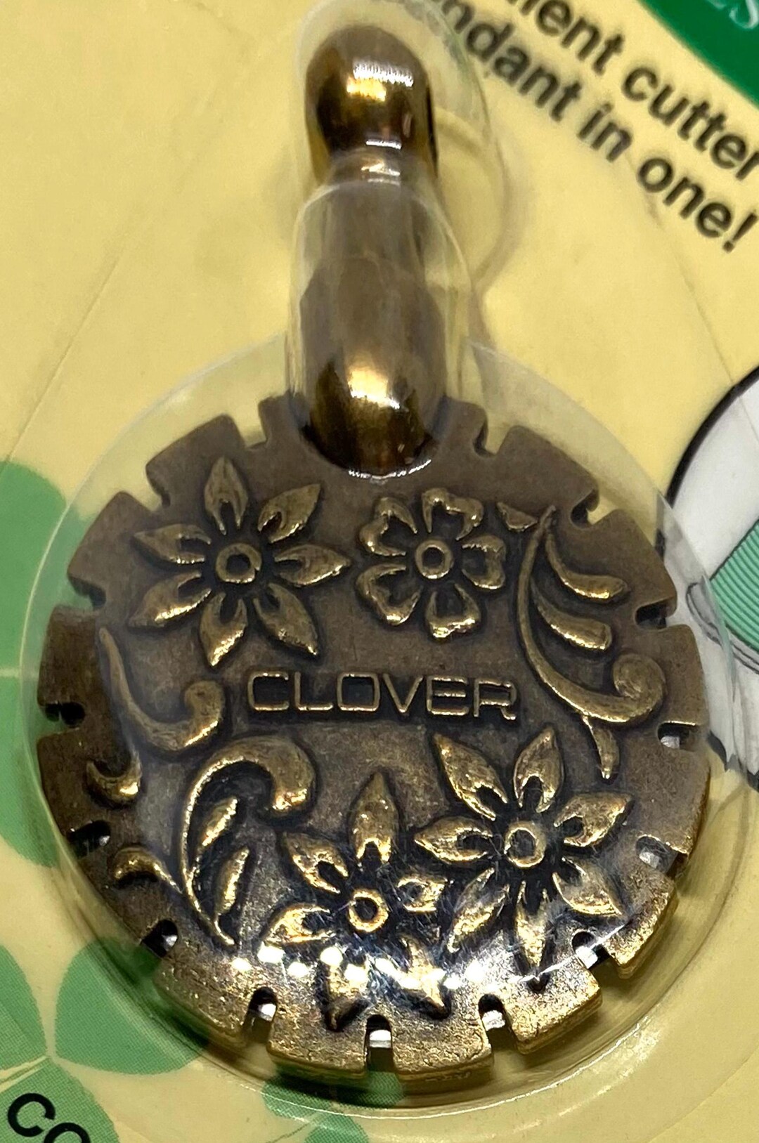 Destash Clover Thread Cutter Pendant Choice of Color - Etsy UK