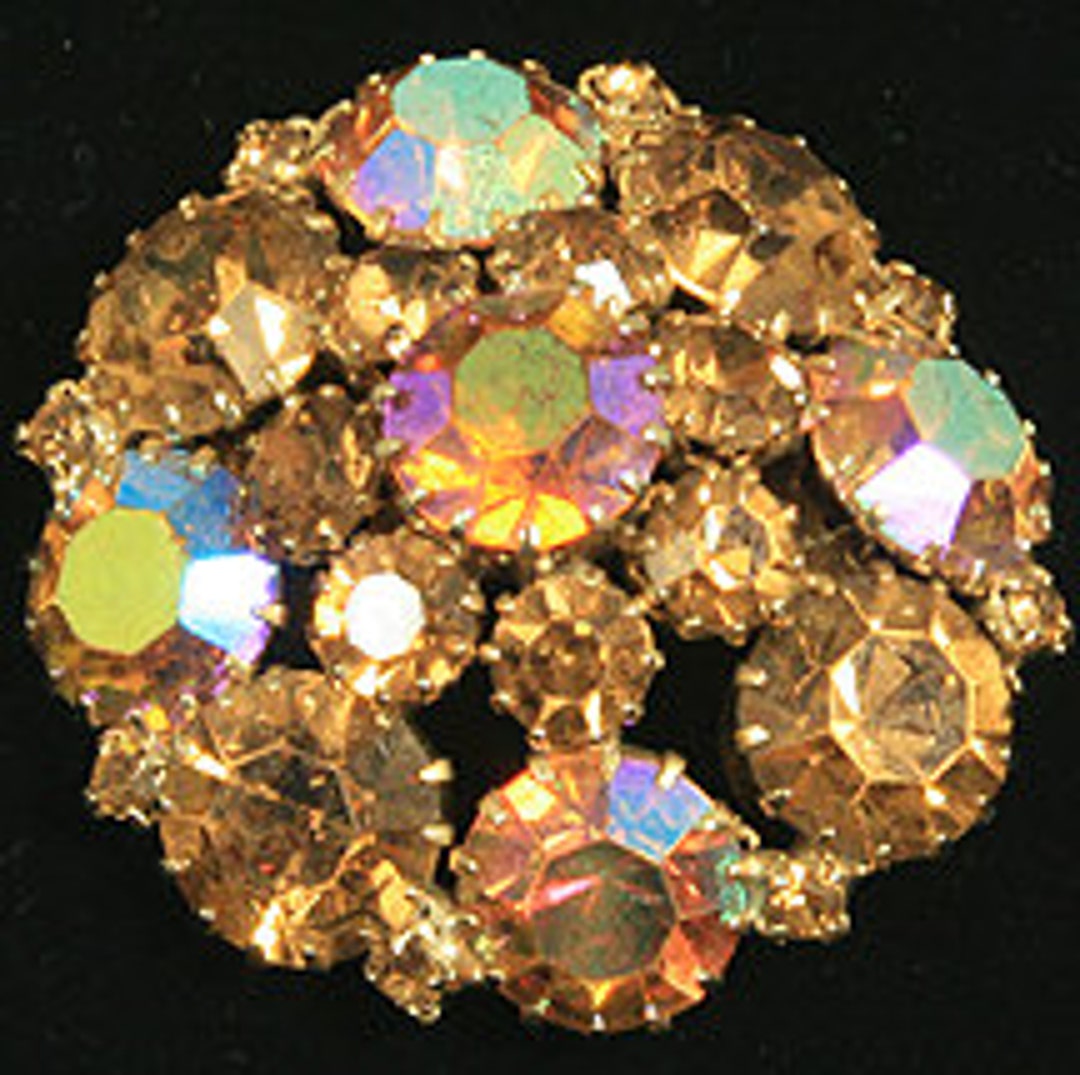 Destash Vintage Weiss Flower Pin, Light Amber Rhinestone - Etsy