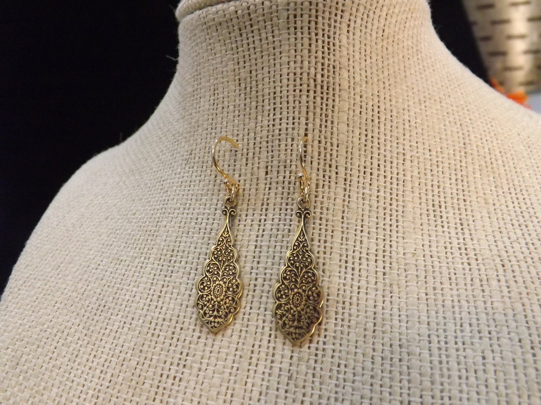 Ornate Victorian Black Gold Art Deco Dangle Earrings for Women, Vintage ...